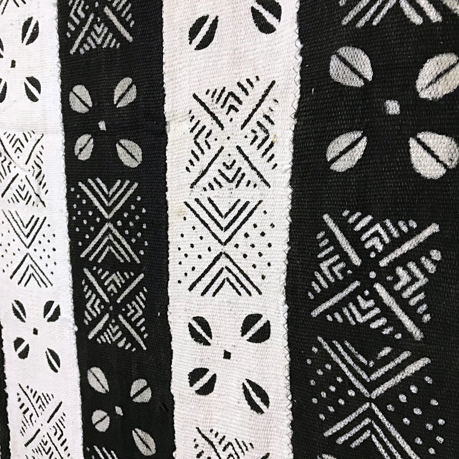 African Mudcloth Fabric from Mali - White / Black | Afrilege