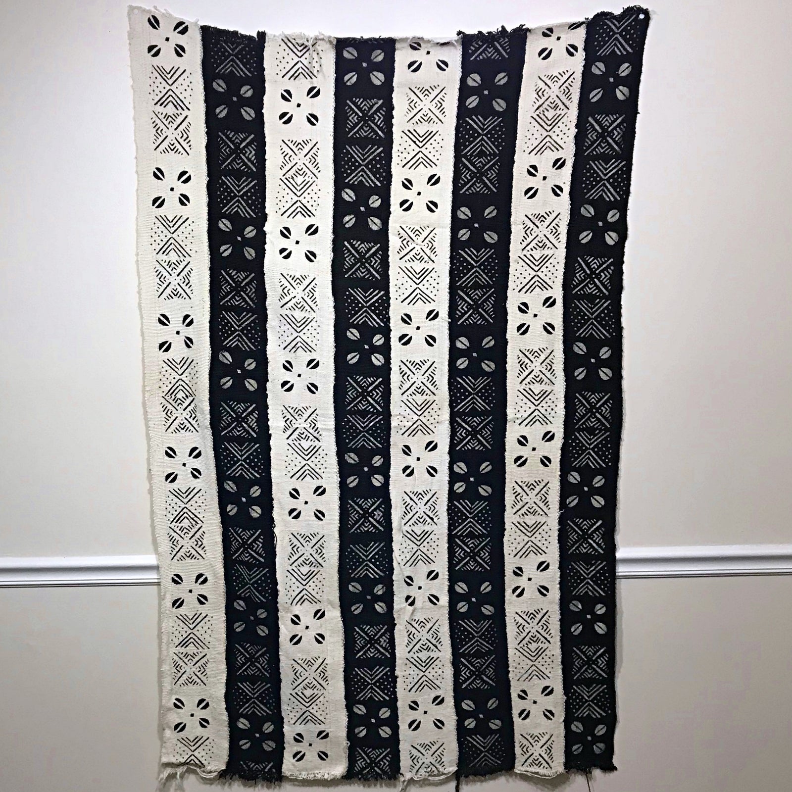 African Mudcloth Fabric from Mali - White / Black | Afrilege